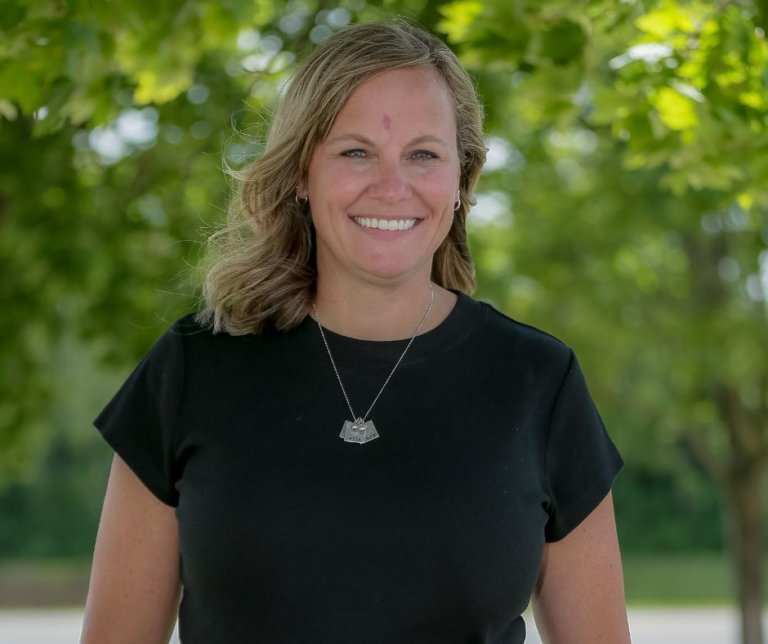 NEW FACULTY AND STAFF: AMY FOURMAN - Worthington Christian School